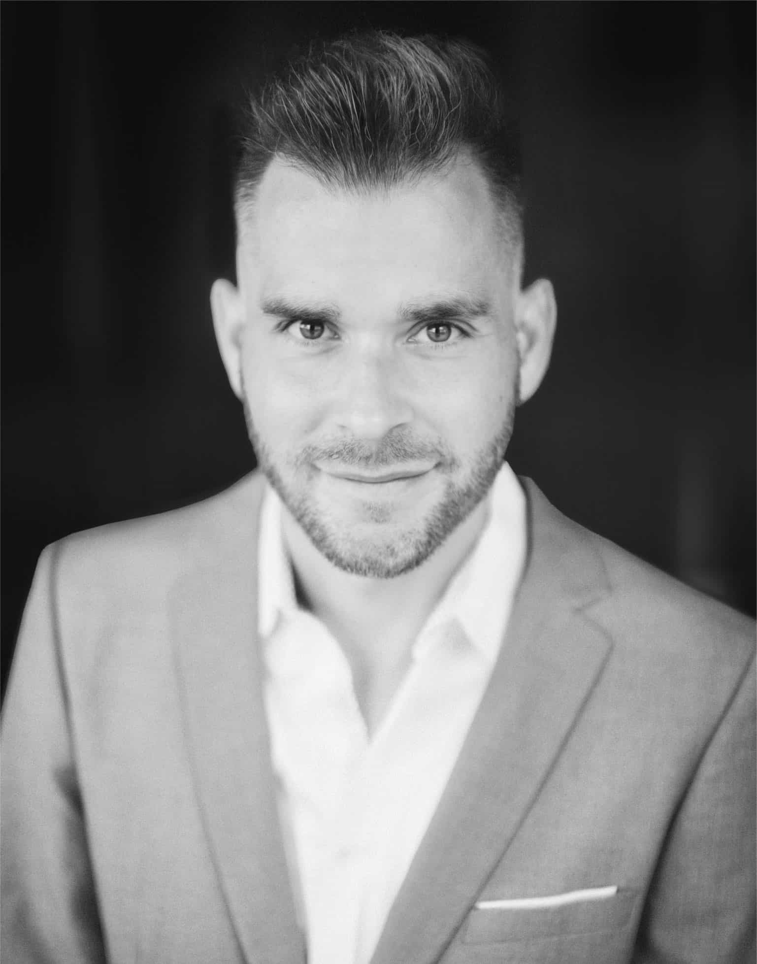 Meet Clane Gessel - Owner of Clane Gessel Wedding Studio